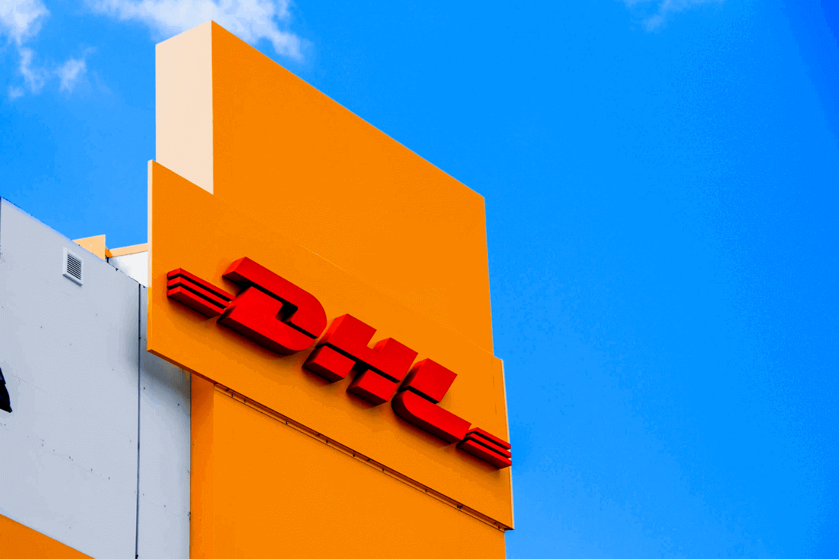 Німецька DHL скоротить 8000 робочих місць цього року — Finance.ua